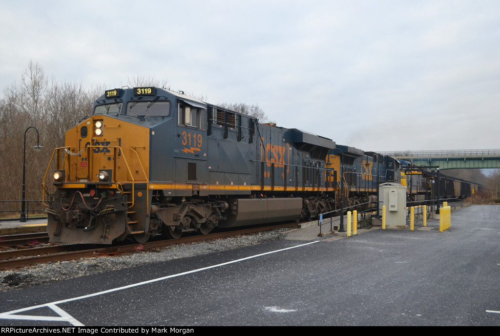 CSX ES44AC-H 3119